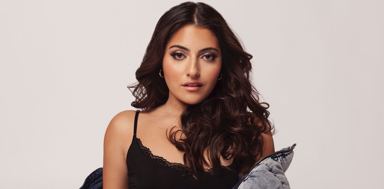 Julia Raye on Her Triple Threat Approach to Music and Managing ...